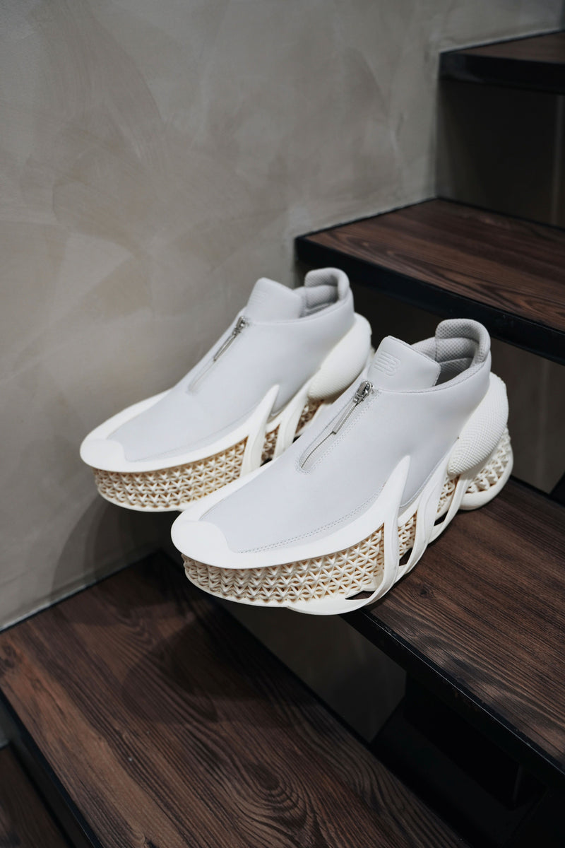 CLIPPERS 8000 NIMBUS WHITE(ONE OF A KIND)